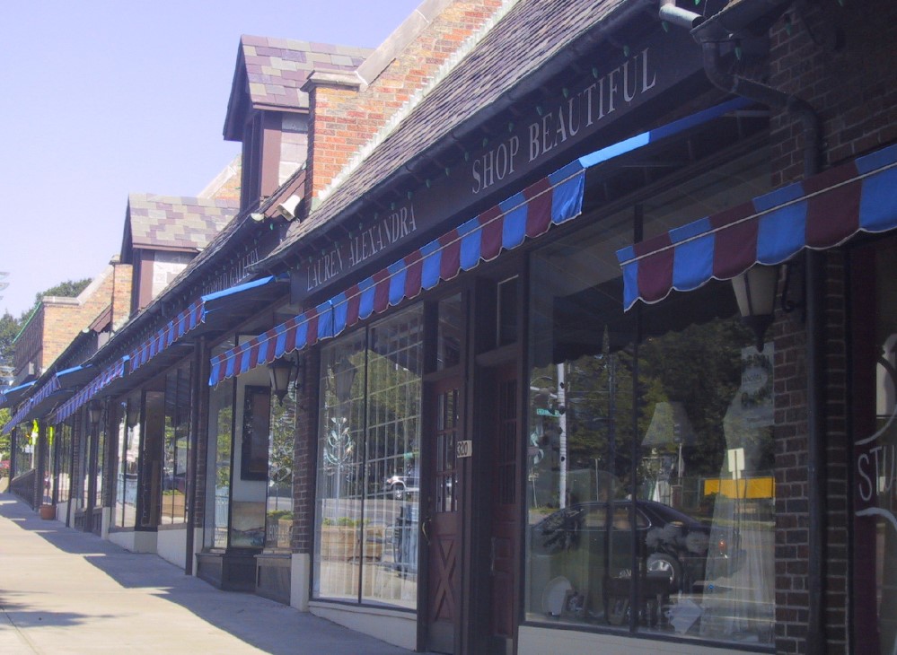 Keeping the Past in the Present: The Brookside Shops – KC Backstories